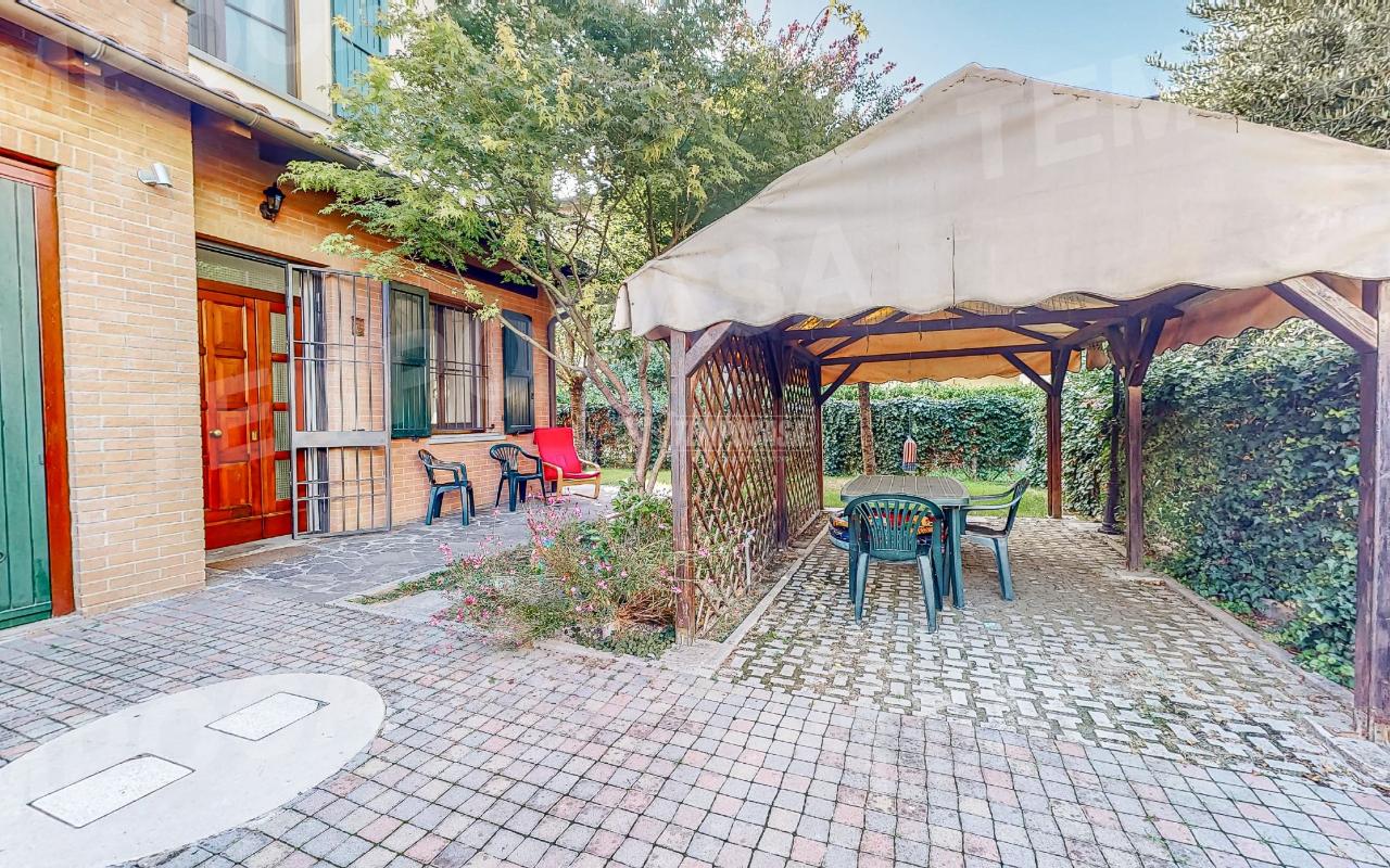 Appartamento in vendita a Cento