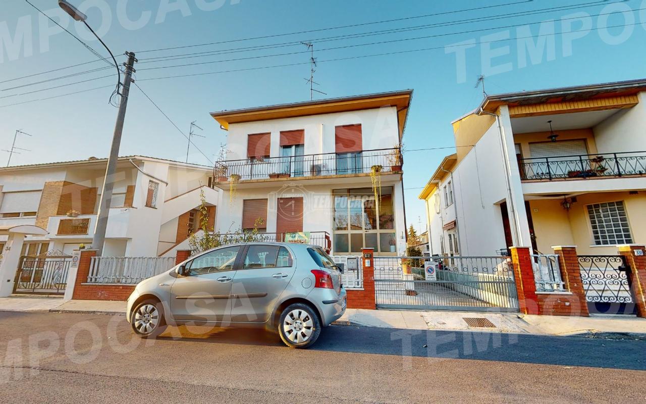 Casa indipendente in vendita a Bondeno