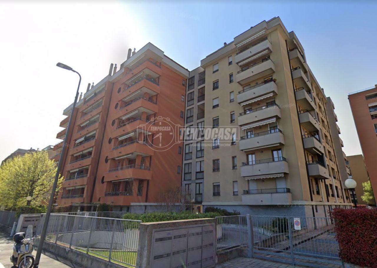 Box in vendita a Milano