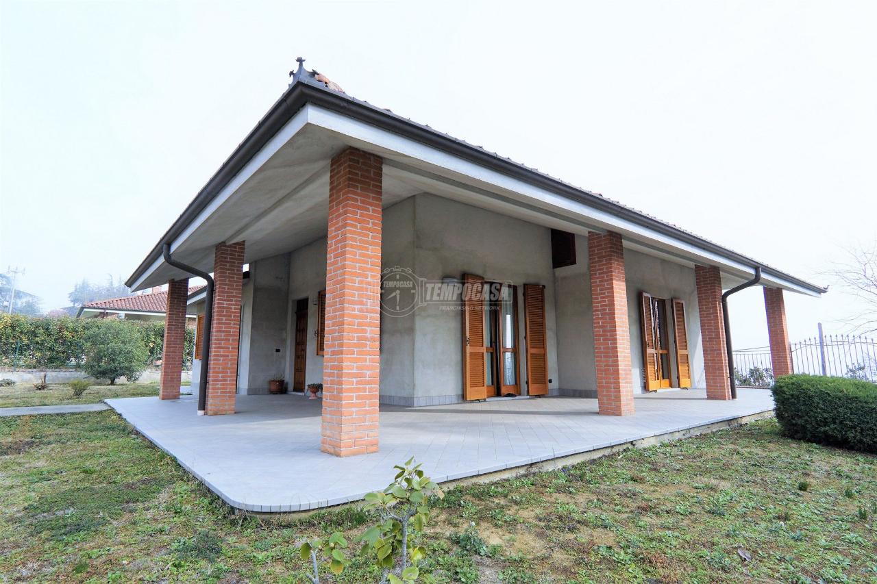 Casa indipendente in vendita a Cossombrato