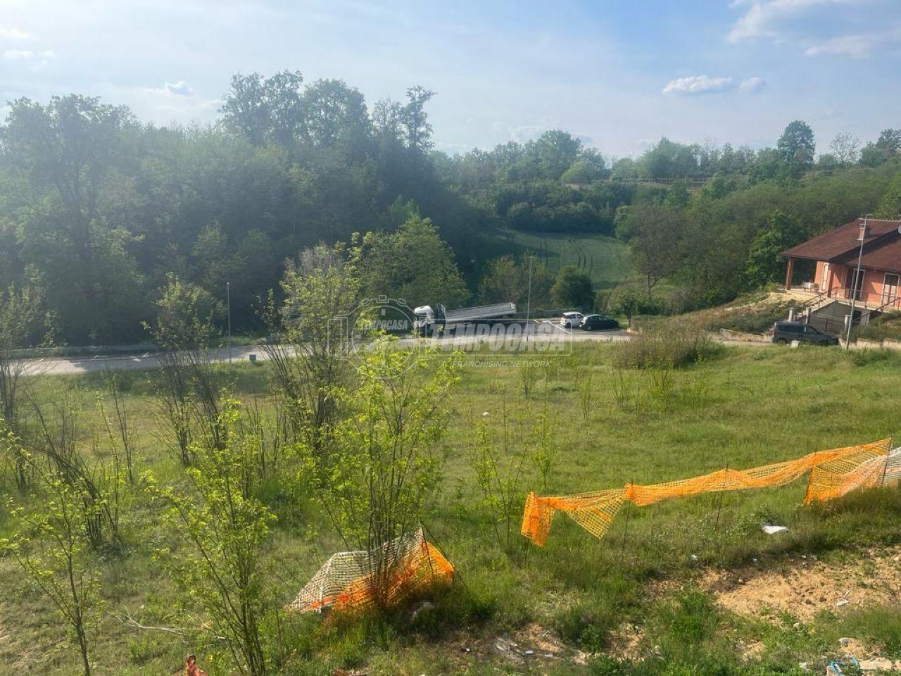 Terreno edificabile in vendita a Baldichieri D'Asti