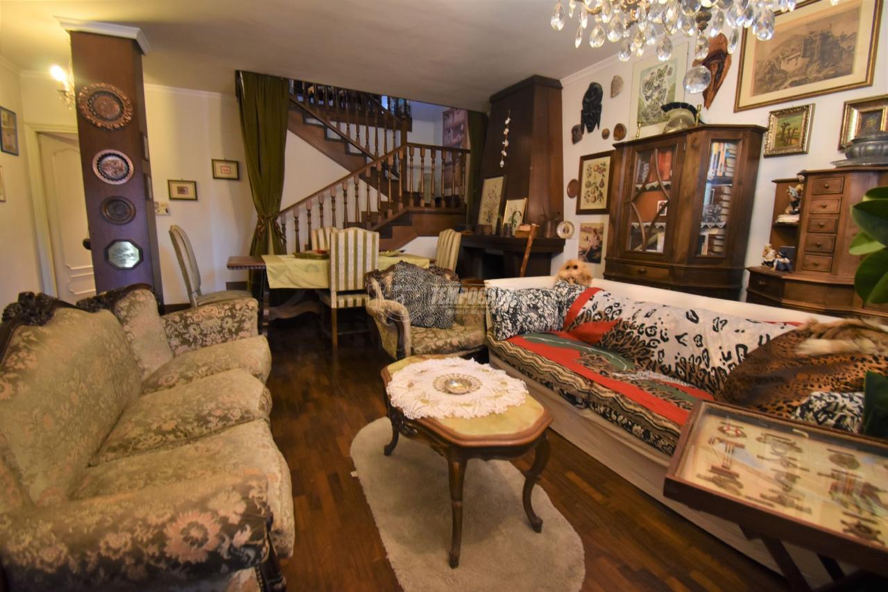 Villa in vendita a Borgo San Dalmazzo