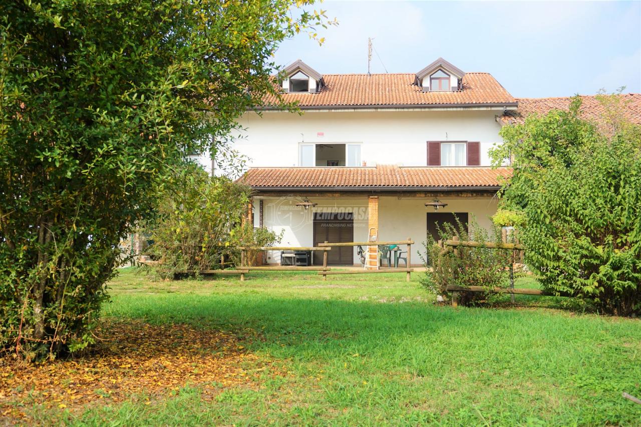 Villa in vendita a Caraglio