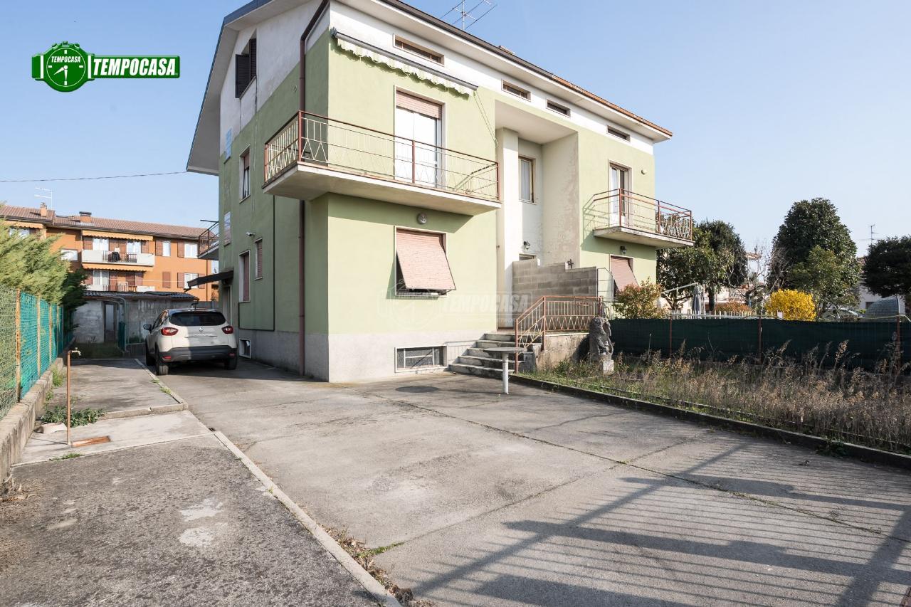 Villa a schiera in vendita a Dalmine