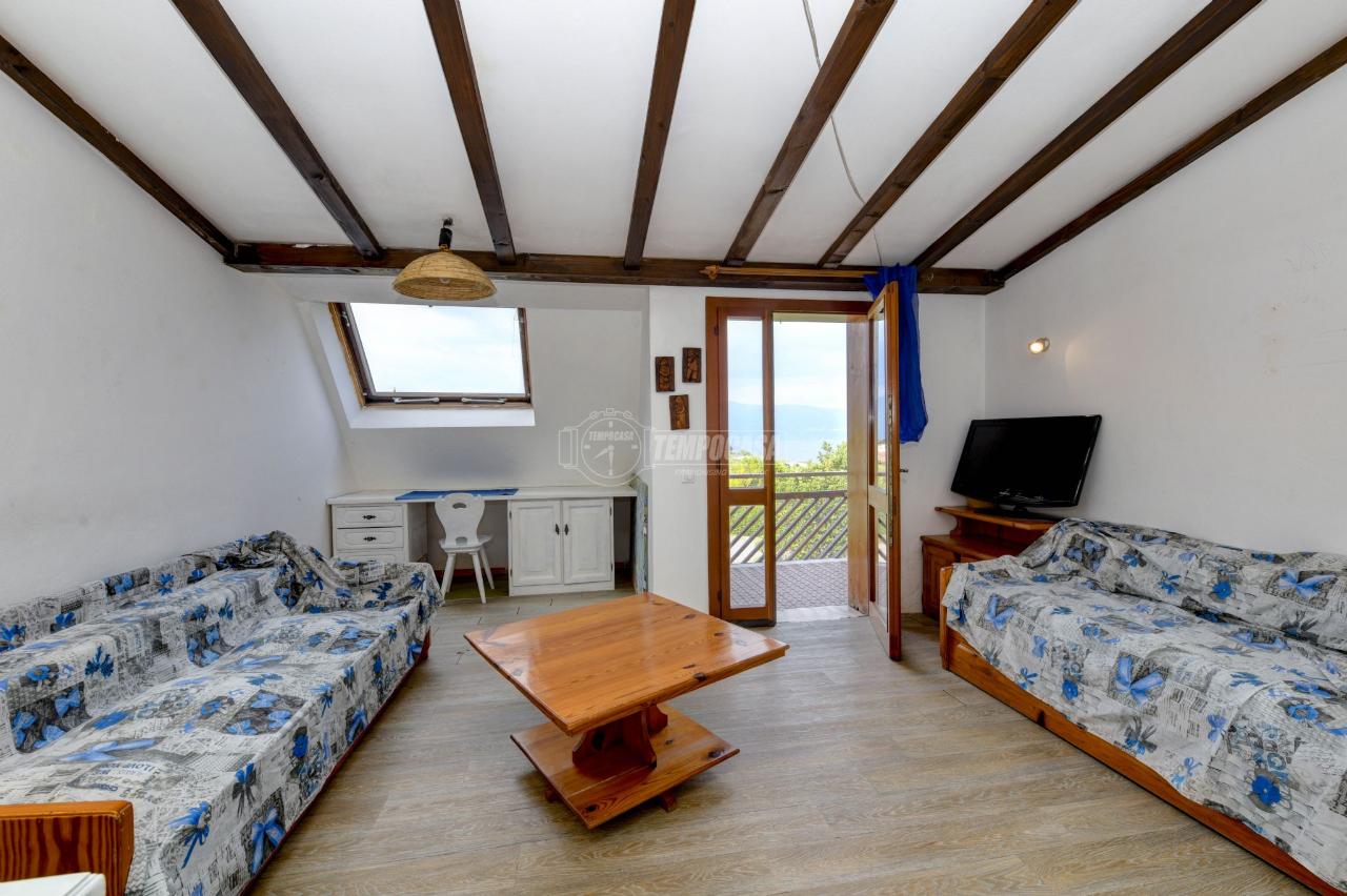 Appartamento in vendita a Manerba Del Garda