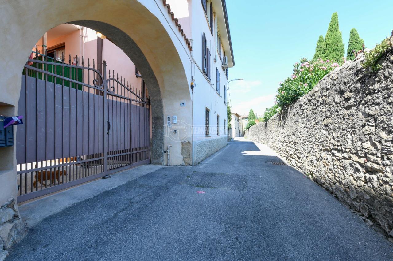 Appartamento in vendita a Manerba Del Garda