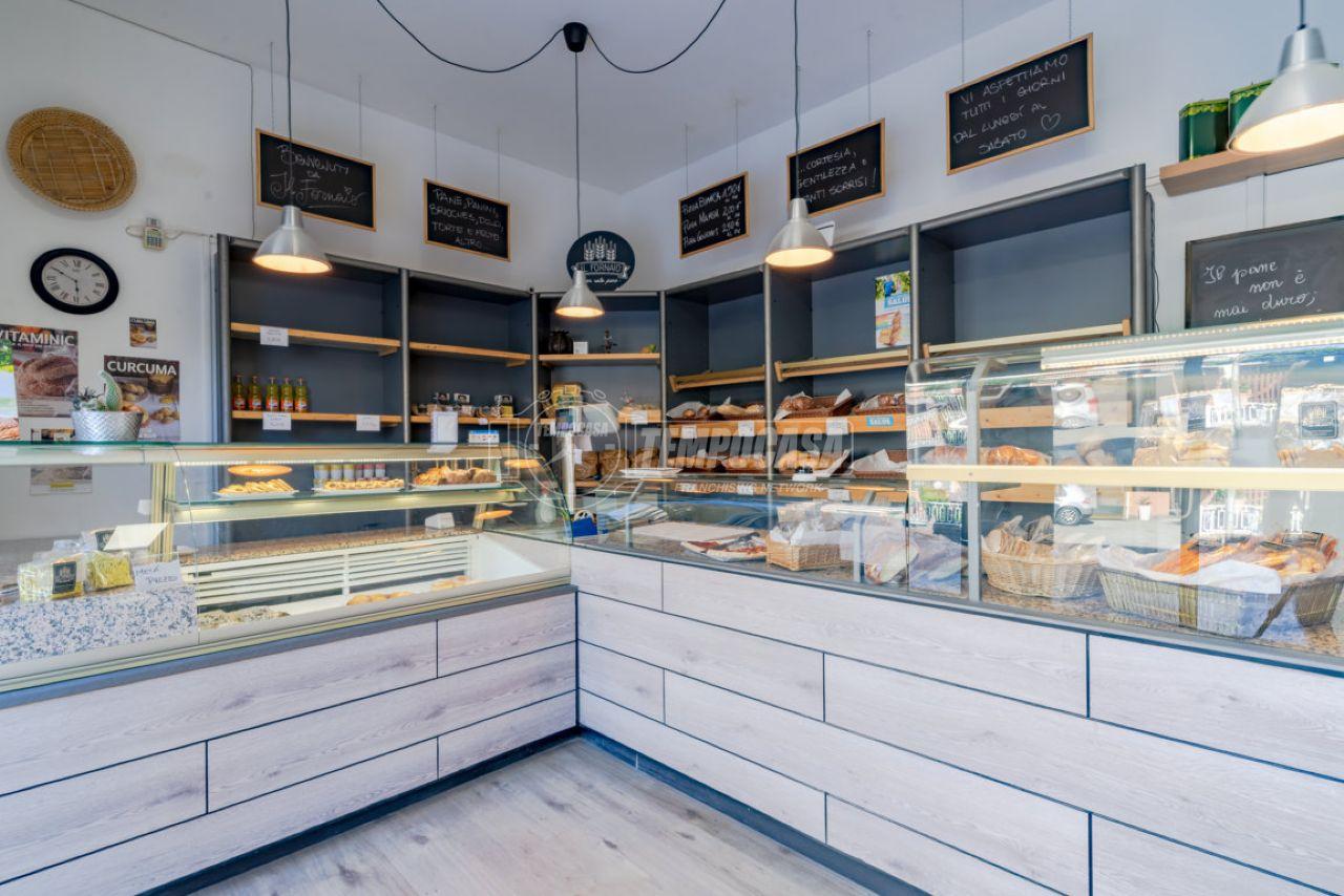 Panificio in vendita a Monte San Giusto