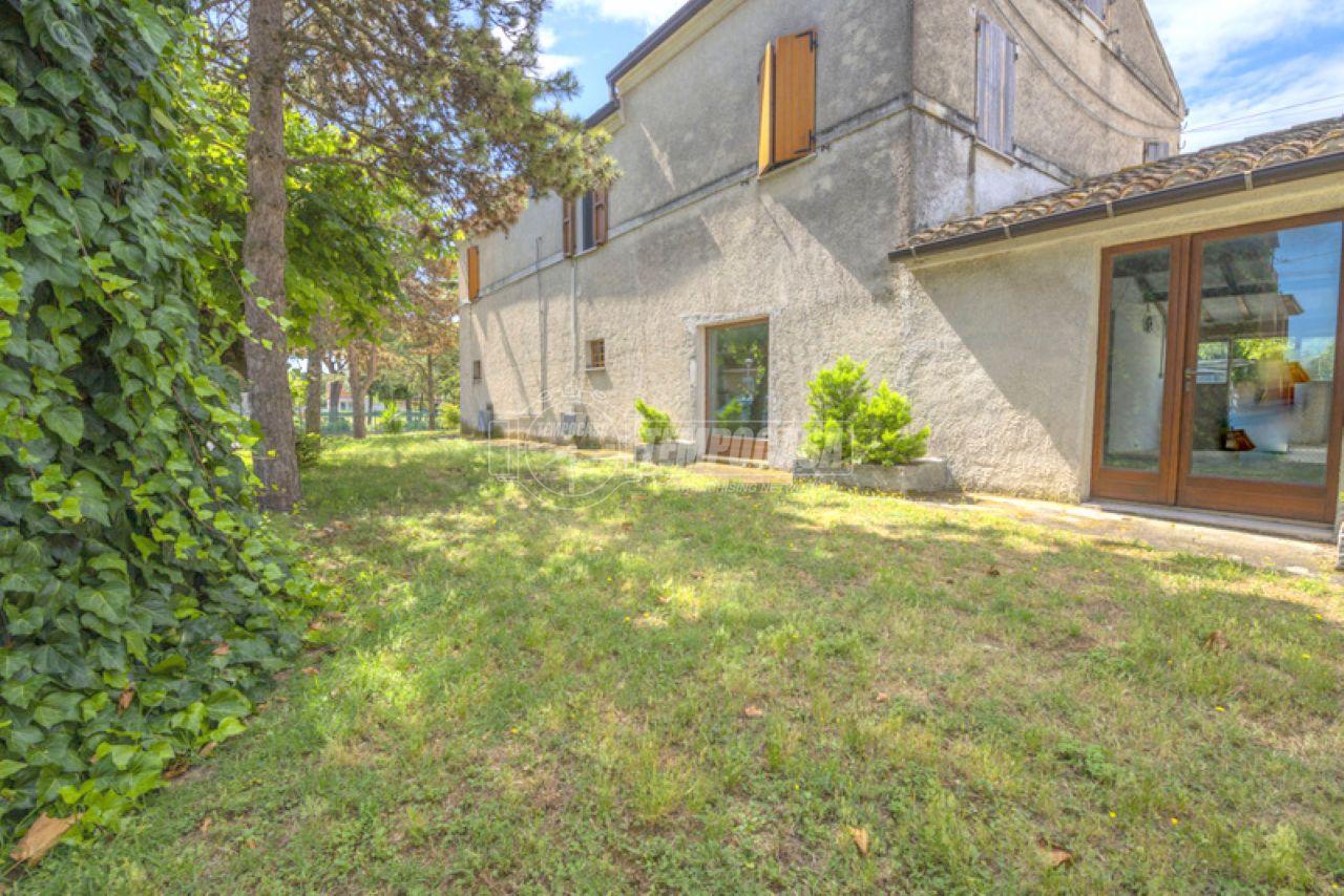 Laboratorio in affitto a Montecosaro