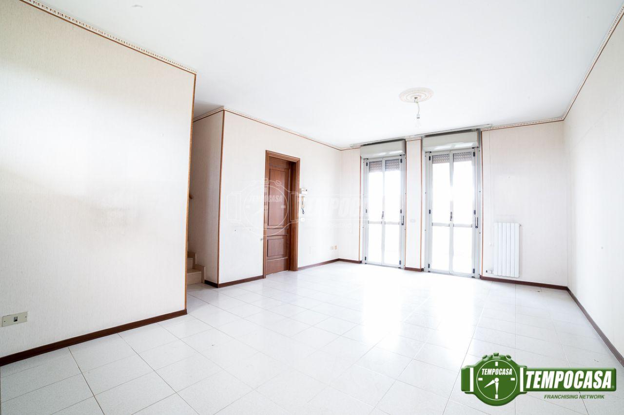 Quadrilocale in Via Benedetto Croce, Voghera