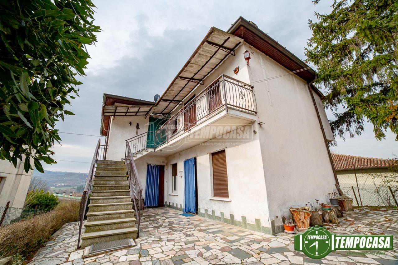 Villa a schiera in vendita a Godiasco Salice Terme