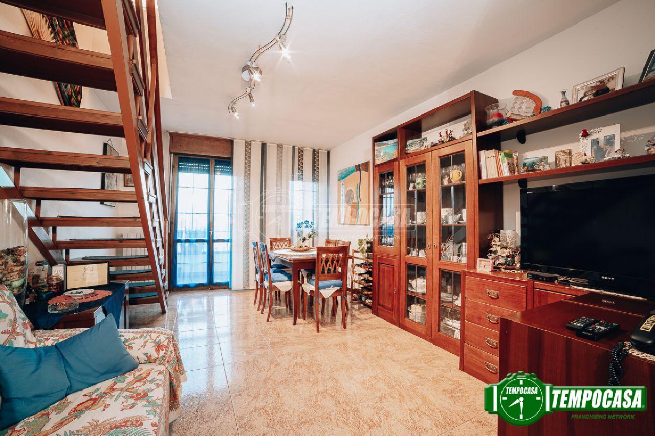 Appartamento in Via Filippo Tommaso Marinetti, Voghera