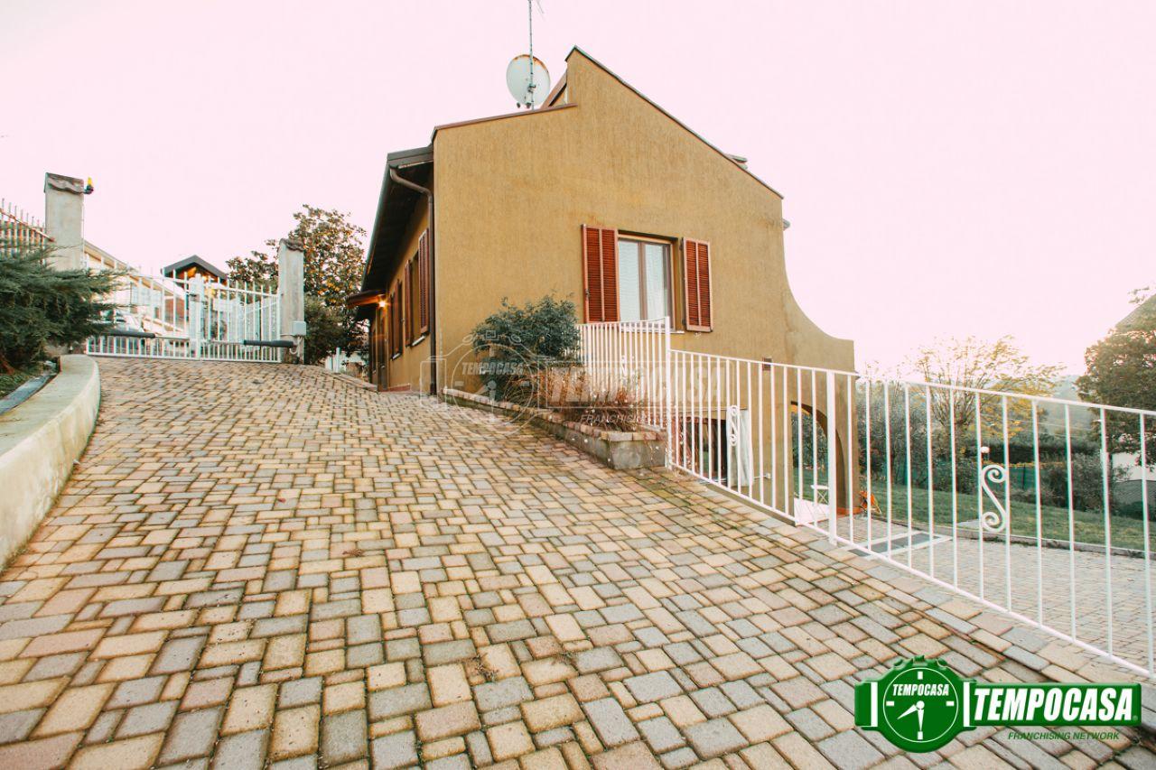 Villa in vendita a Tortona