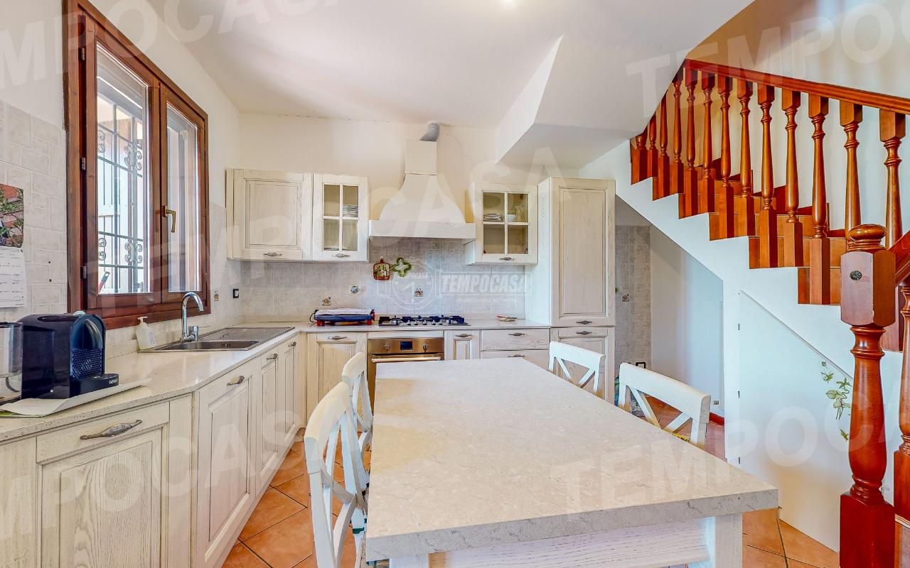 Appartamento in vendita a Monte San Pietro