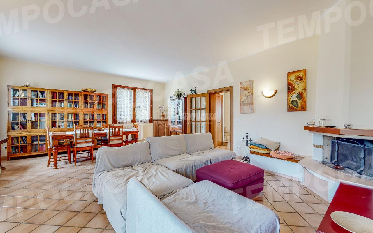 Villa in vendita a Monte San Pietro