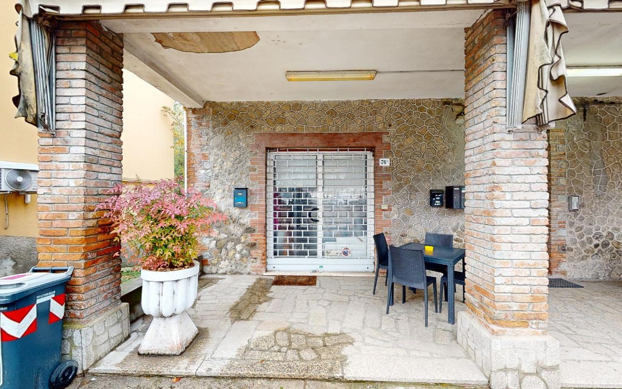 Negozio in vendita a Monte San Pietro