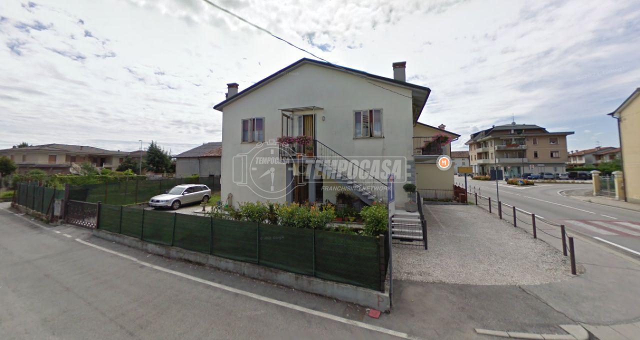 Appartamento in vendita a Montecchio Precalcino