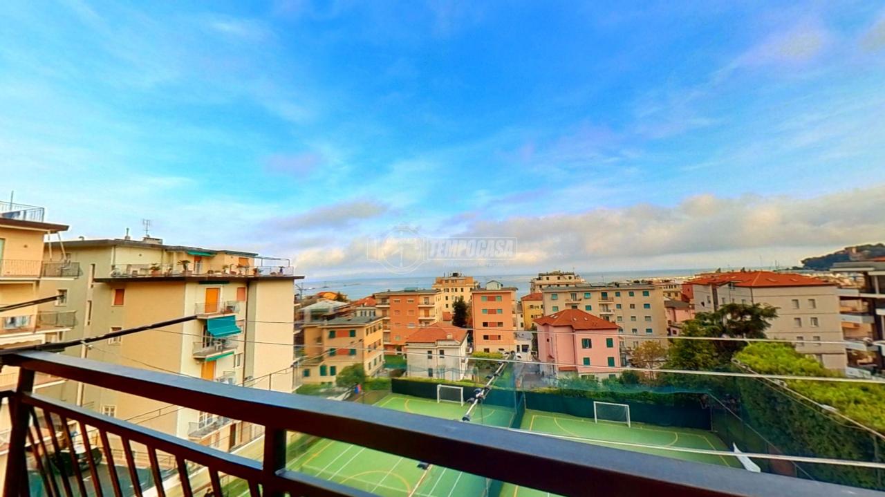 Appartamento in vendita a Varazze