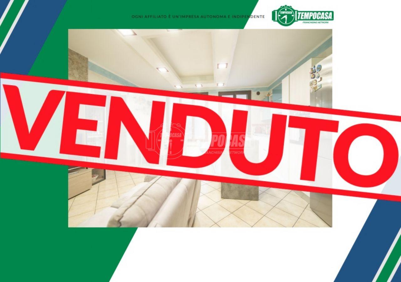 Appartamento in vendita a Canonica D'Adda
