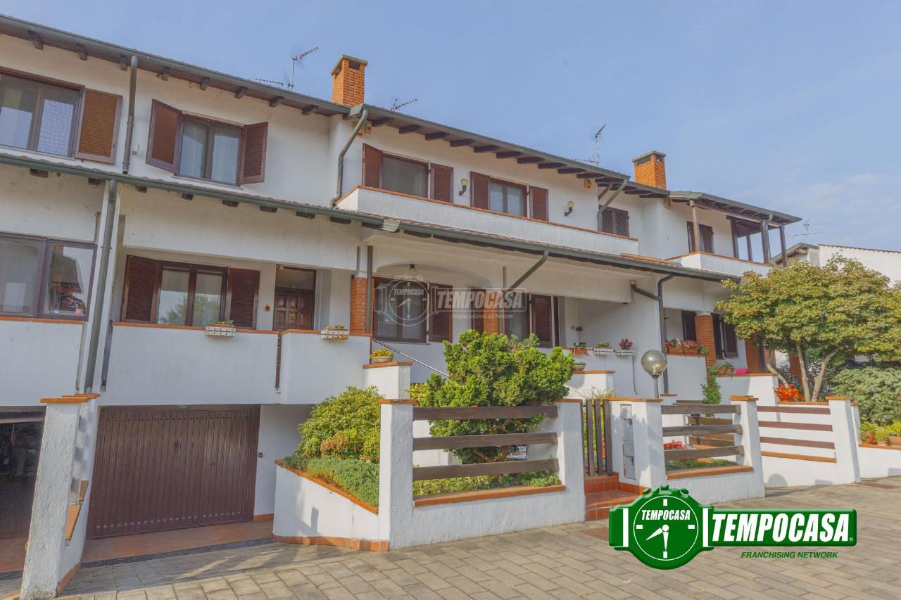 Villa a schiera in vendita a Gaggiano