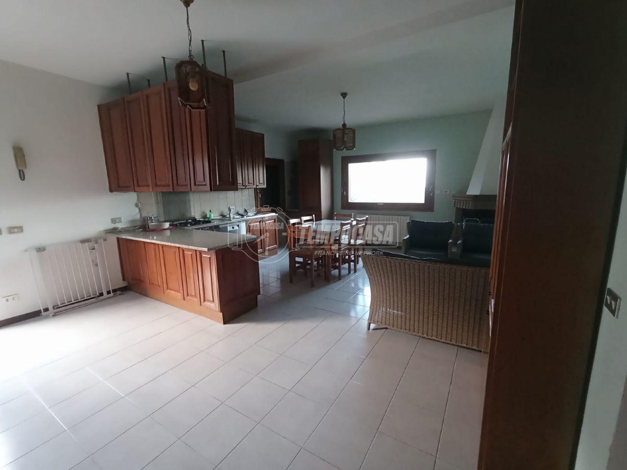 Appartamento in affitto a Serramazzoni