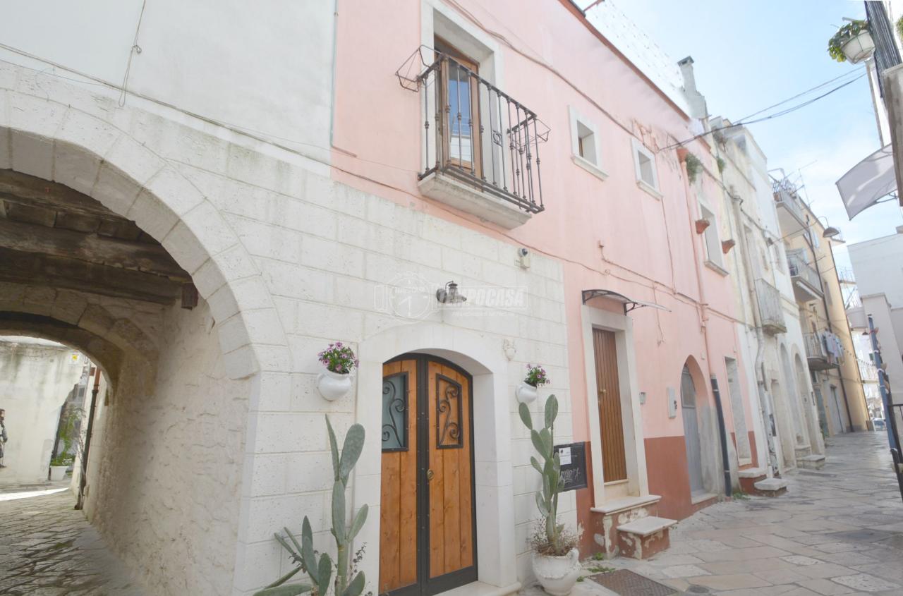 Casa indipendente in vendita a Gioia Del Colle