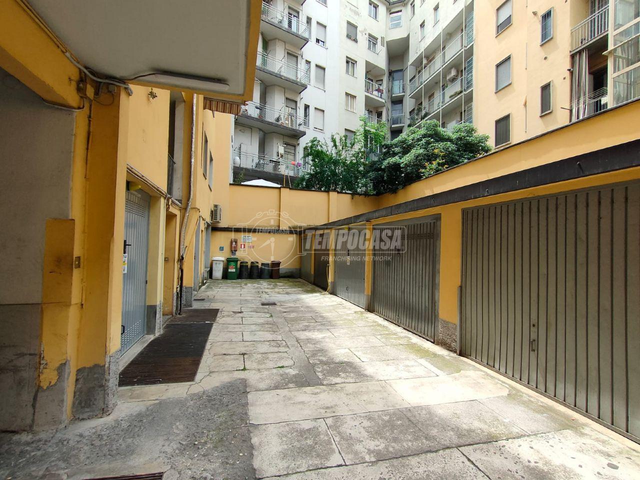 Box in affitto a Milano
