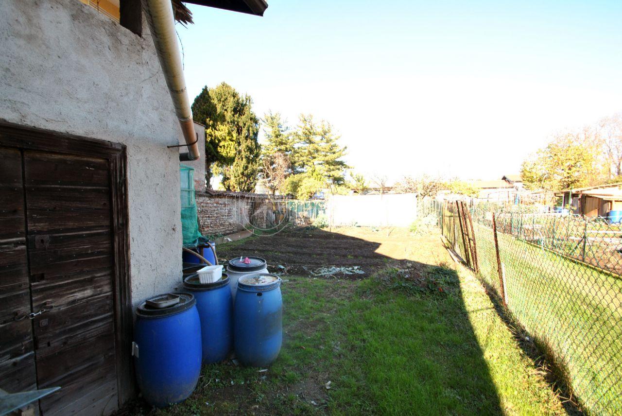 Appartamento in vendita a Caronno Pertusella