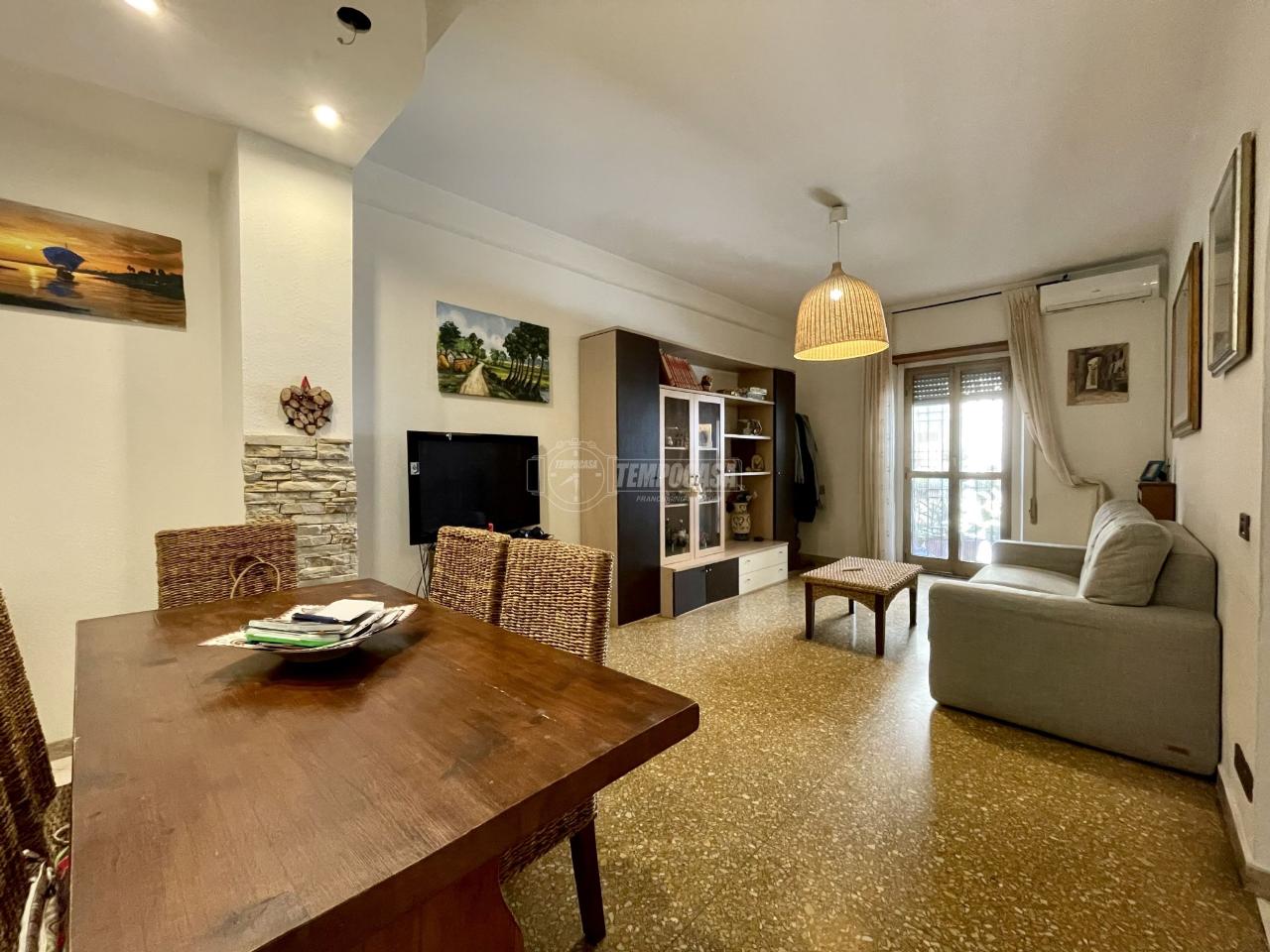 Trilocale in Via delle Vestali 12, Roma