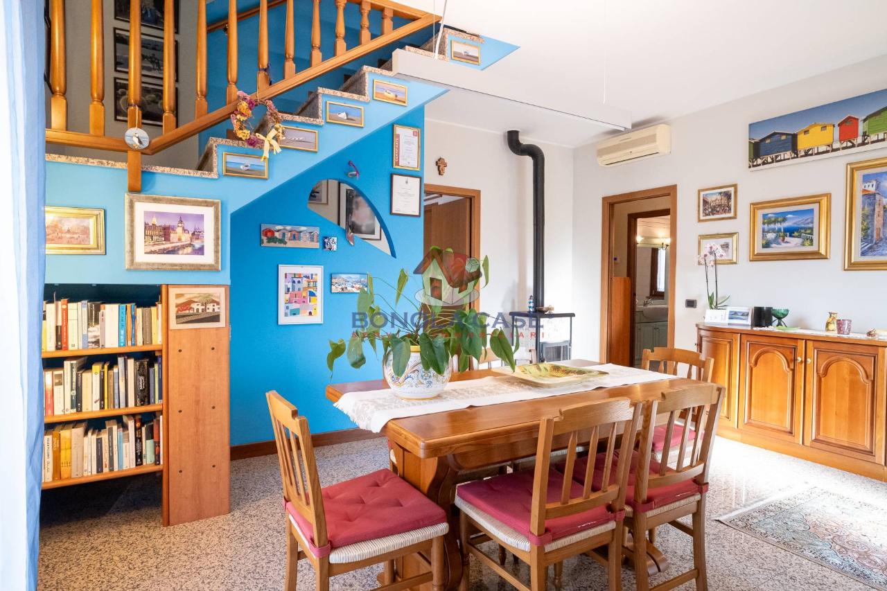 Villa in vendita a Rho