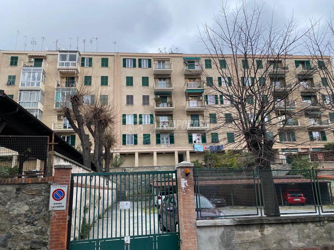 Appartamento in Via Bonifacio del Vasto 13, Savona