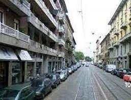 Posto auto in vendita a Milano