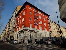 Magazzino in vendita a Milano