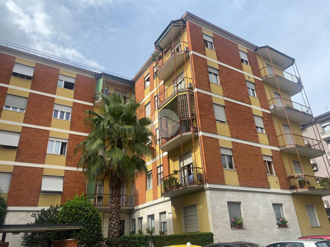 Appartamento in vendita a Brescia