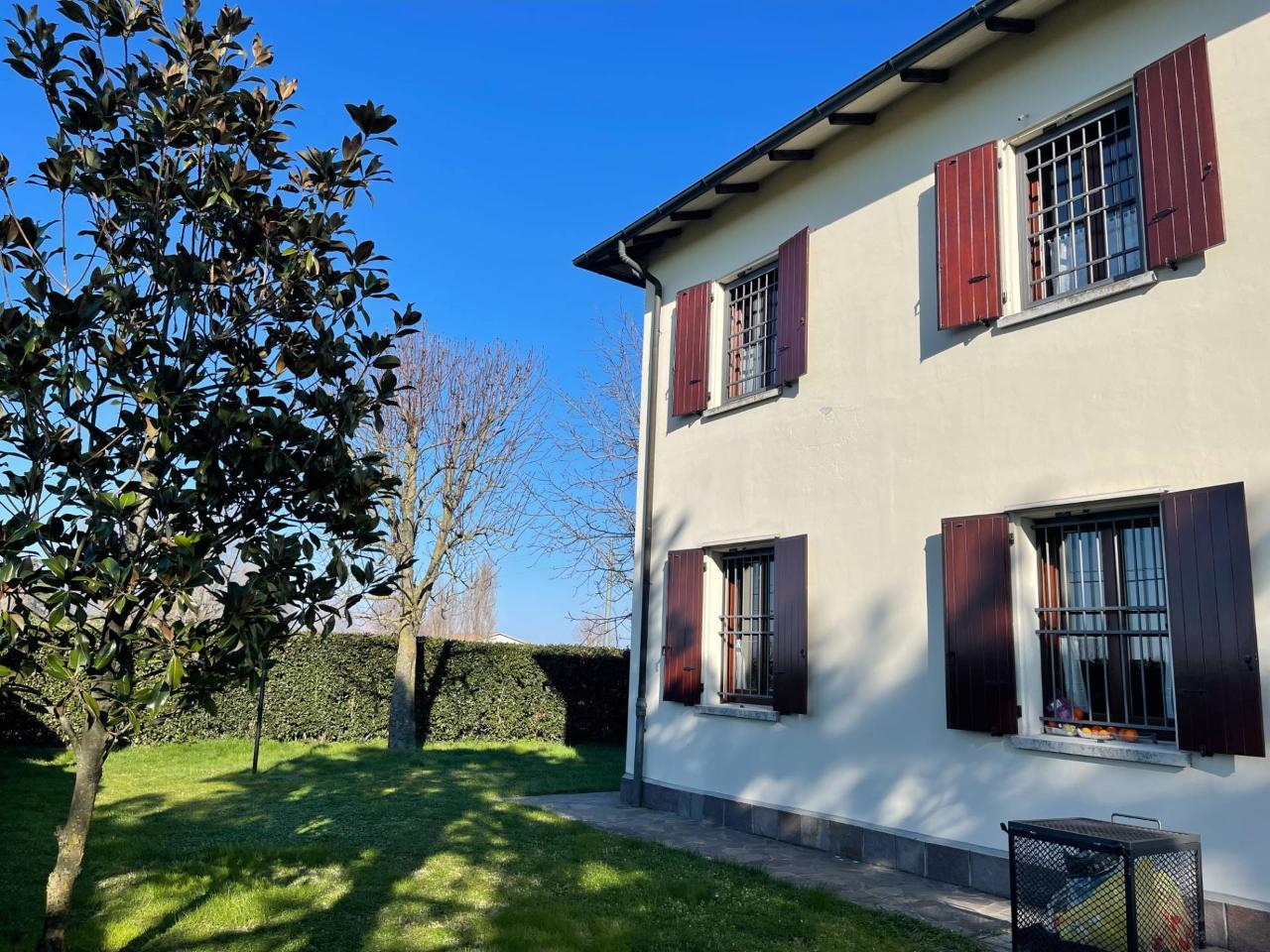 Casa indipendente in vendita a Budrio