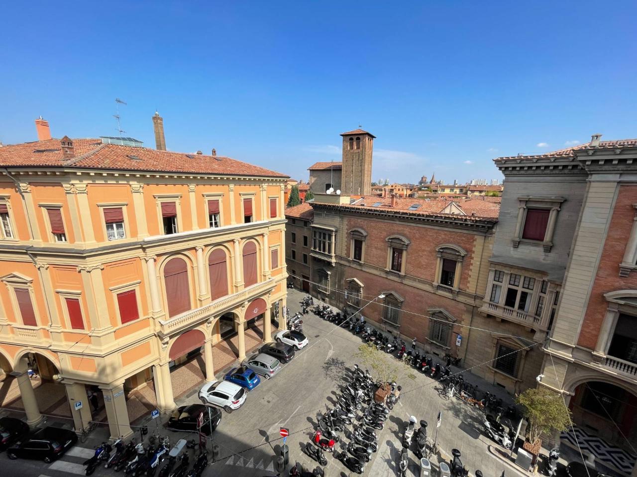 Appartamento in vendita a Bologna