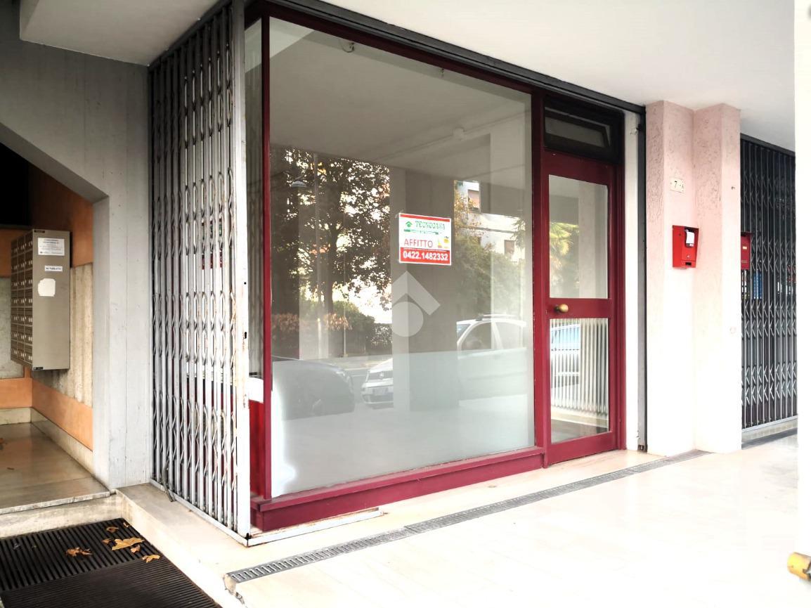 Negozio in affitto a Treviso