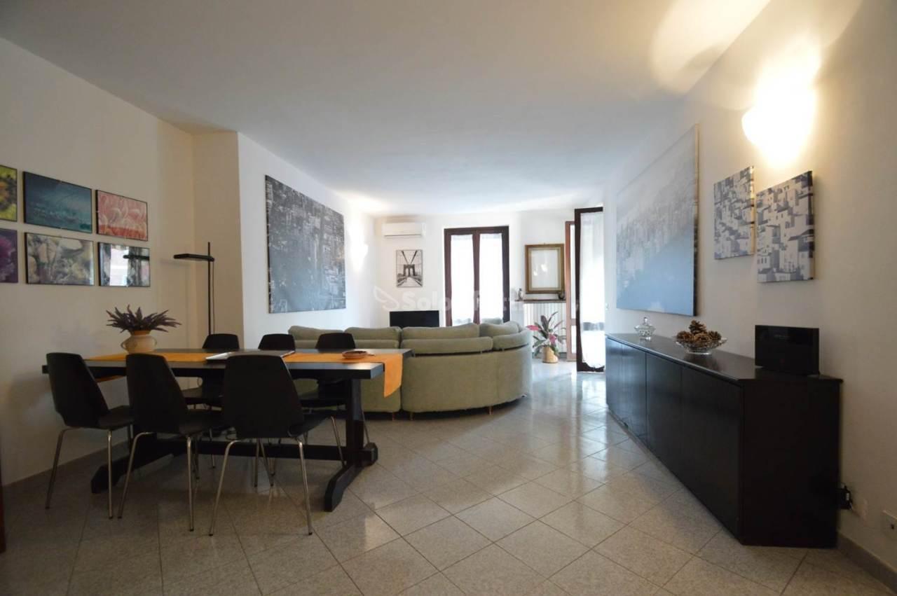 Appartamento in affitto a Rozzano