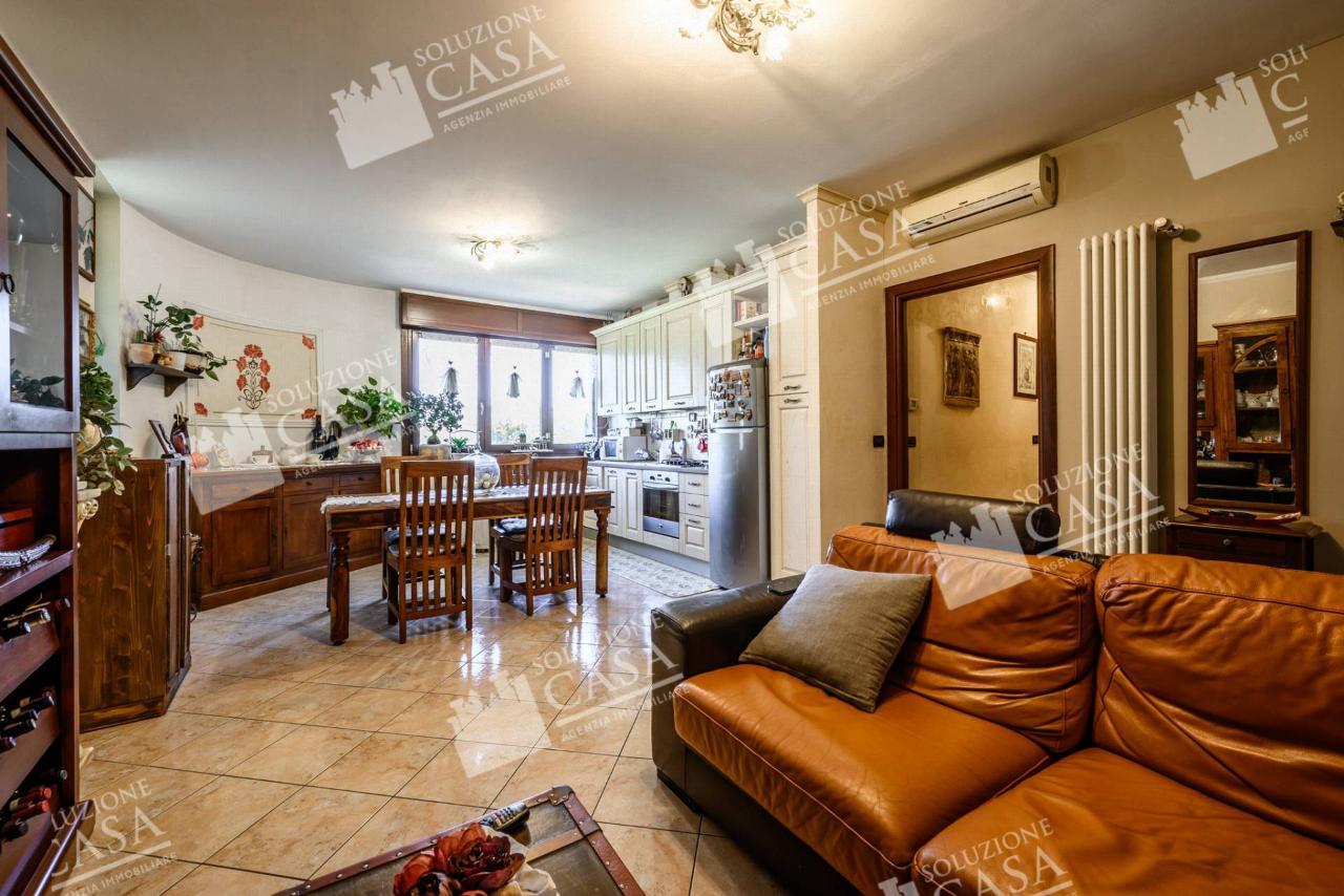 Appartamento in vendita a Cento