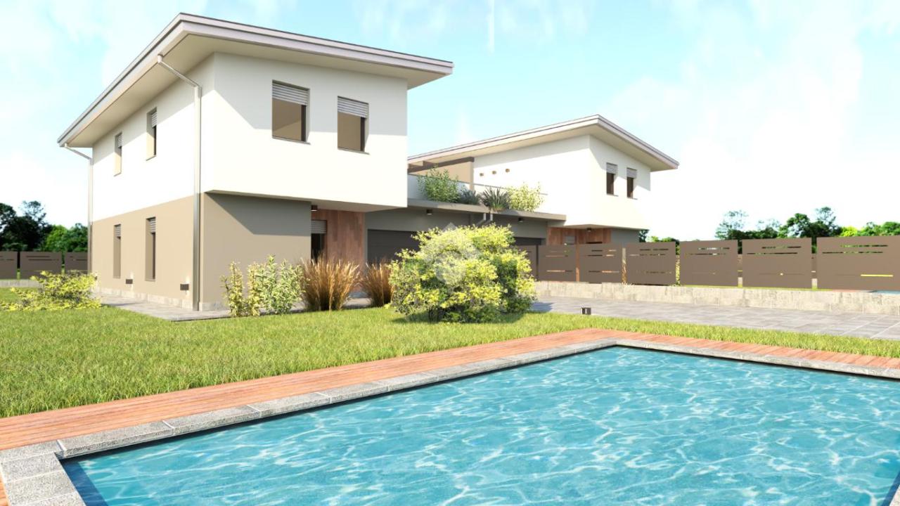 Villa in vendita a Bolgare