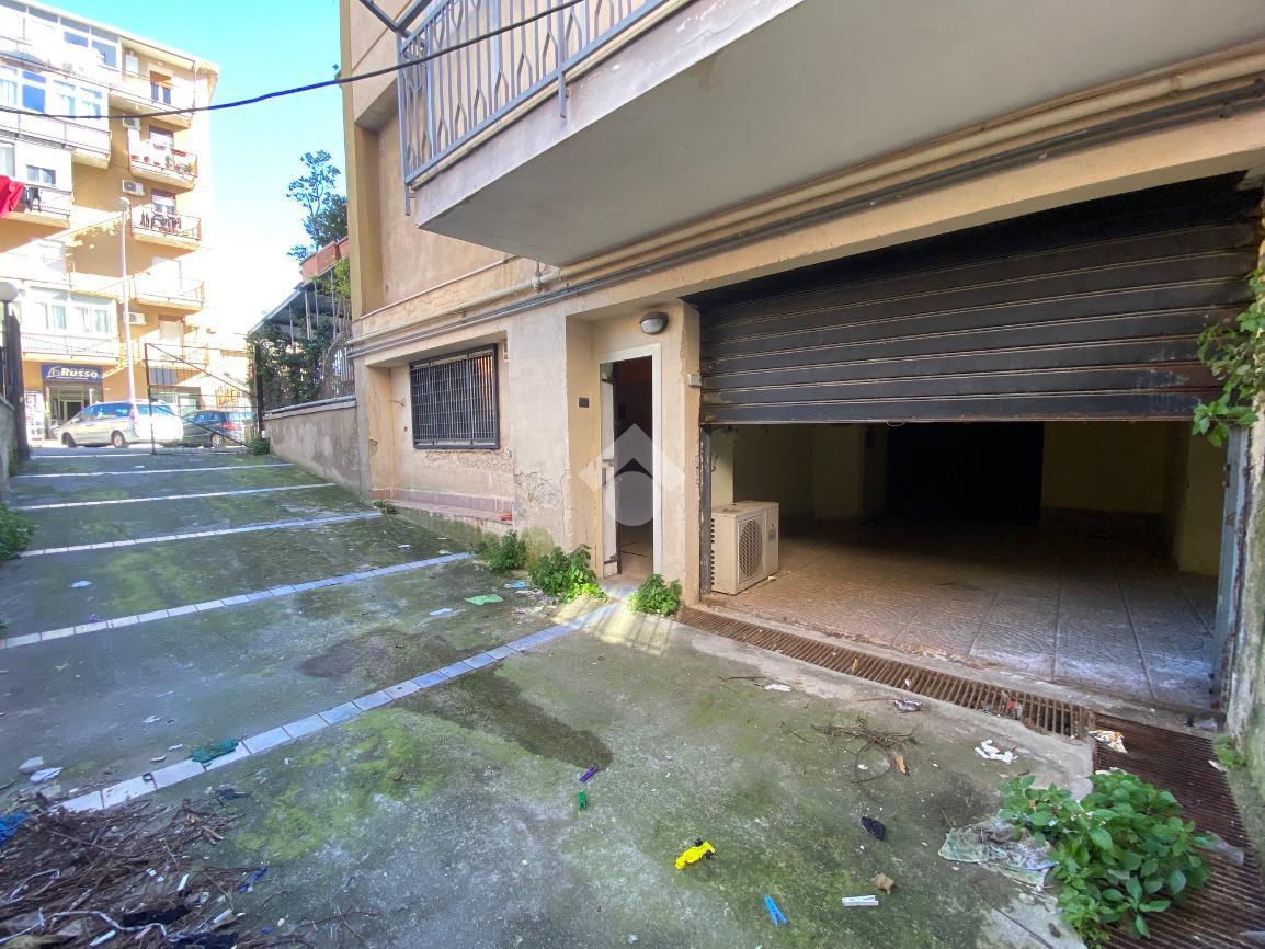 Magazzino in vendita a Palermo