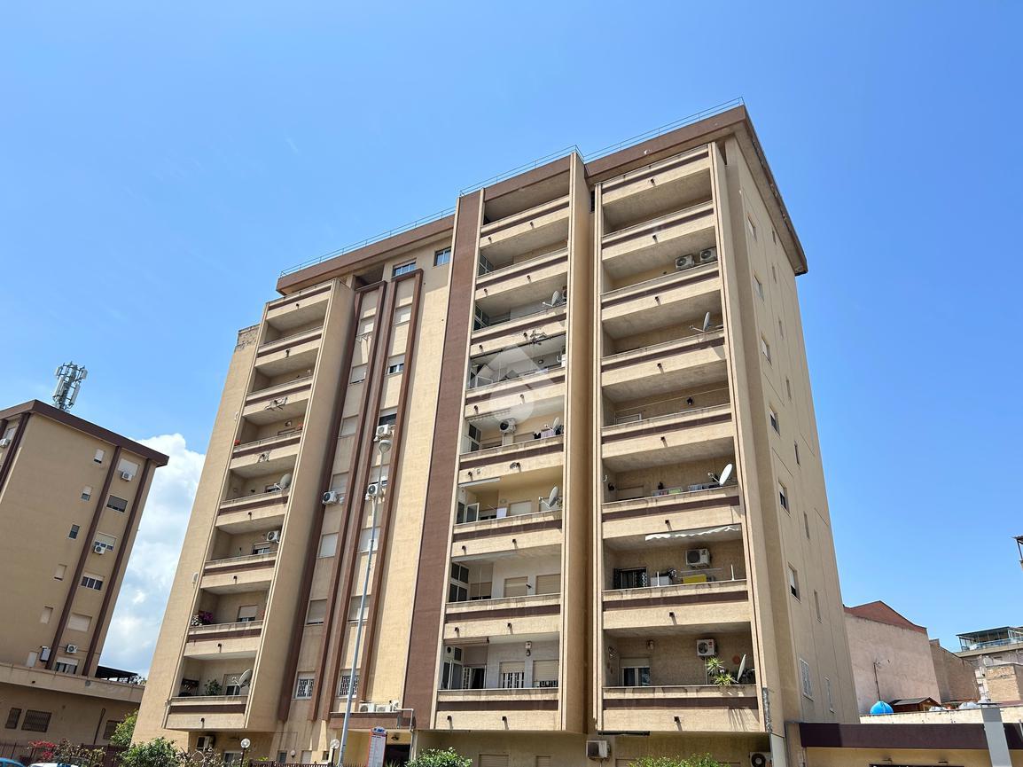 Quadrilocale in Via San Giovanni di Dio 11, Palermo