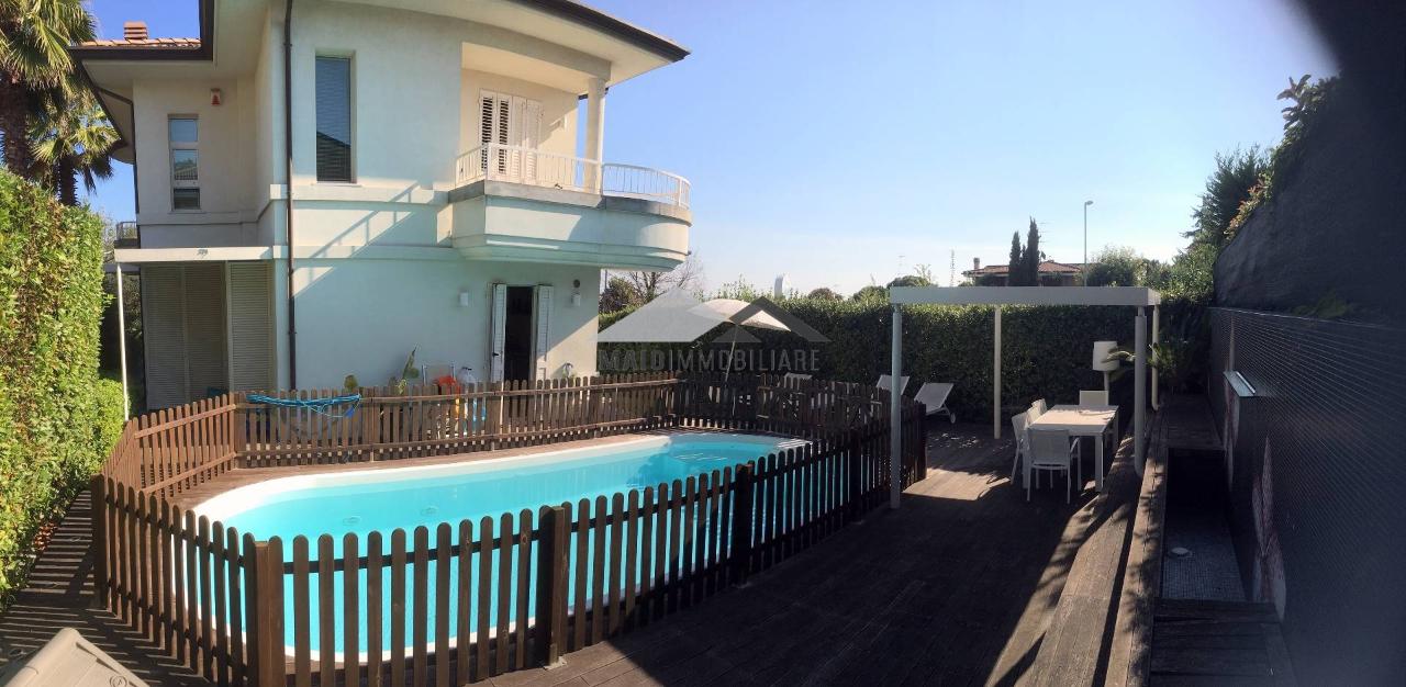Villa in vendita a Riccione