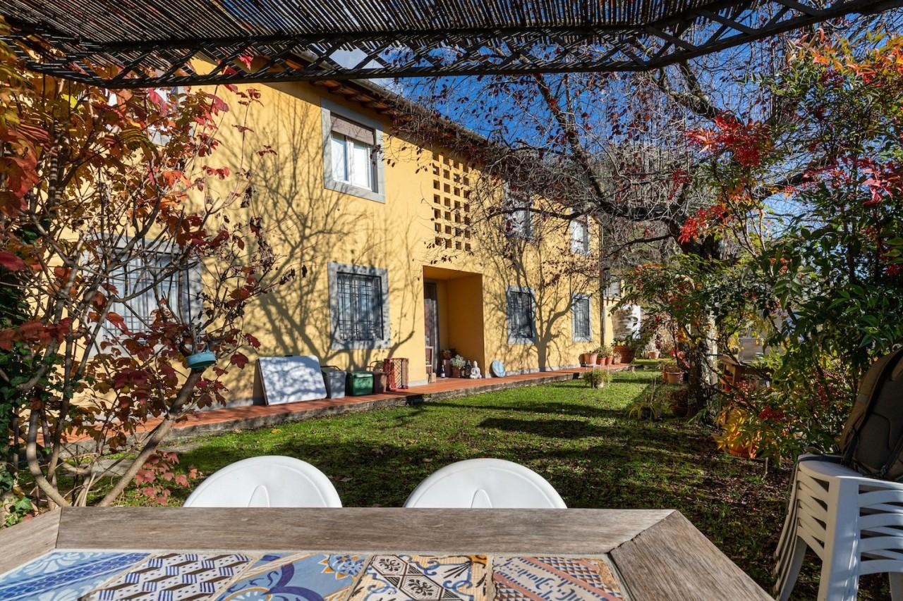 Rustico in vendita a Camaiore
