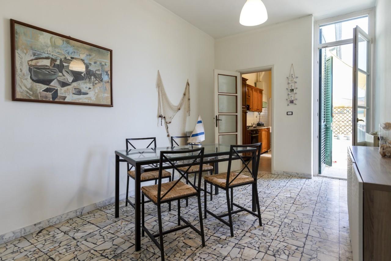 Appartamento in vendita a Viareggio