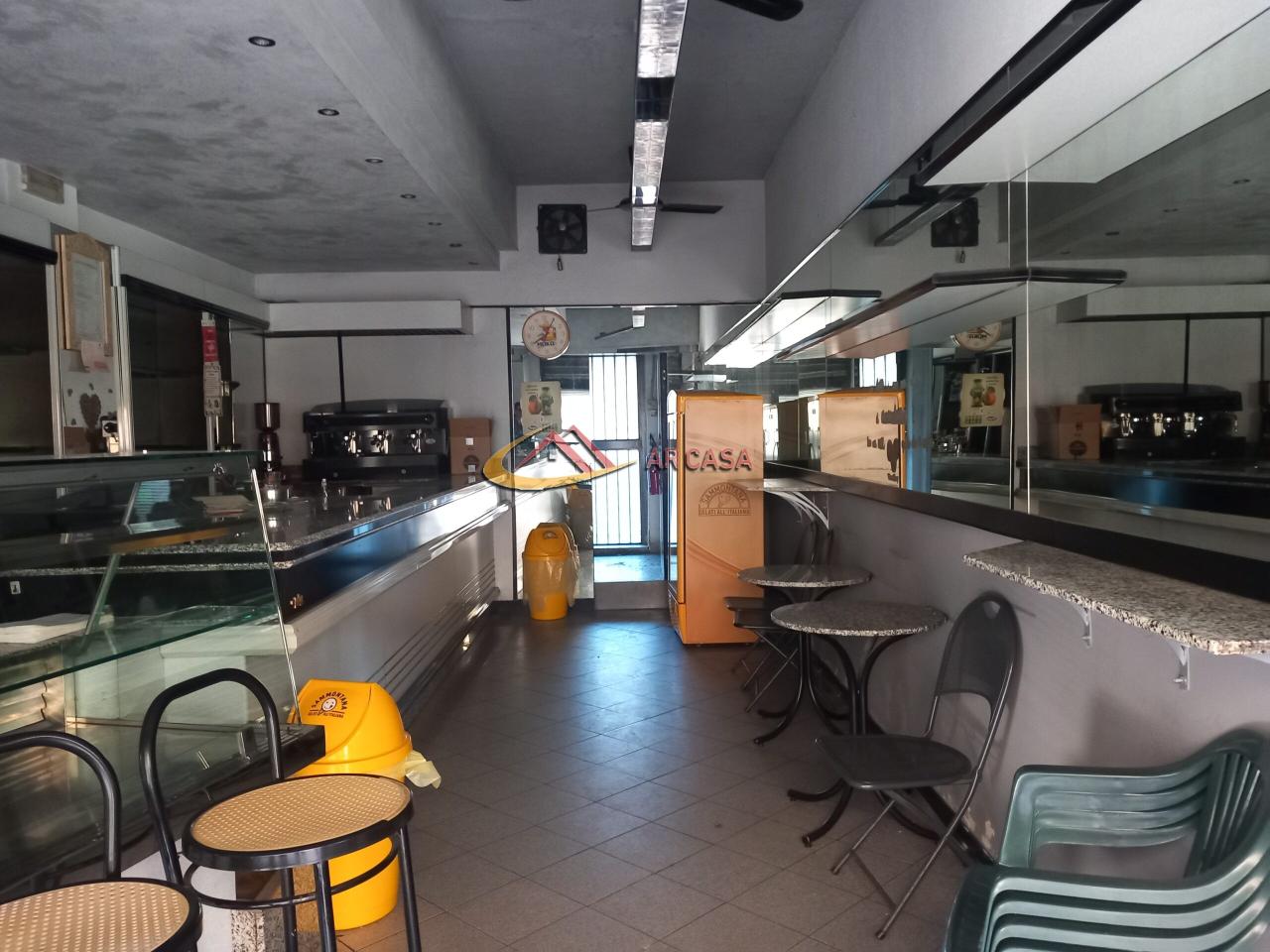 Negozio in affitto a Arezzo