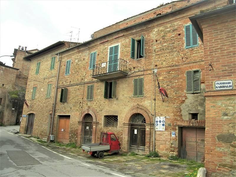Palazzo in vendita a Torrita Di Siena