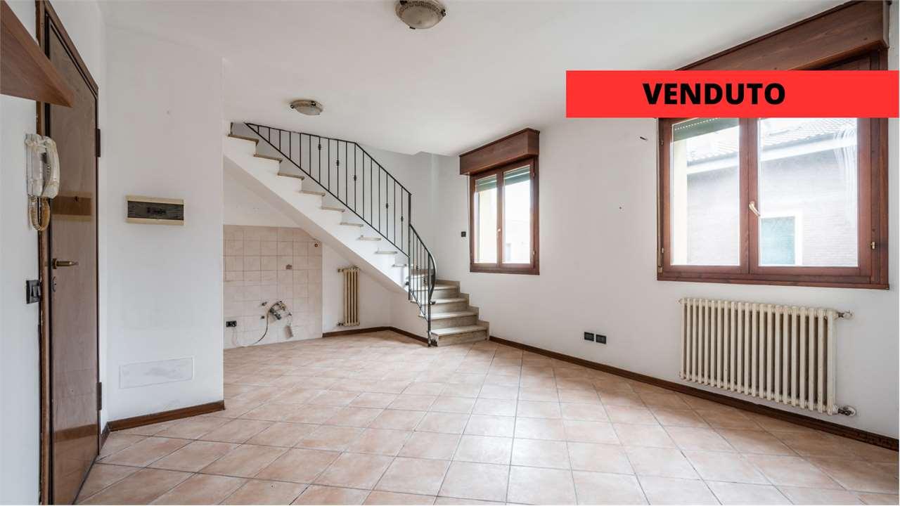 Appartamento in vendita a Cento