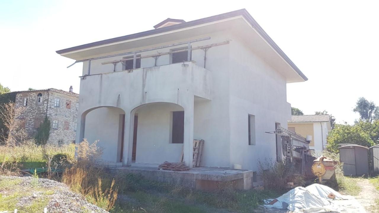 Villa in vendita a Capannori