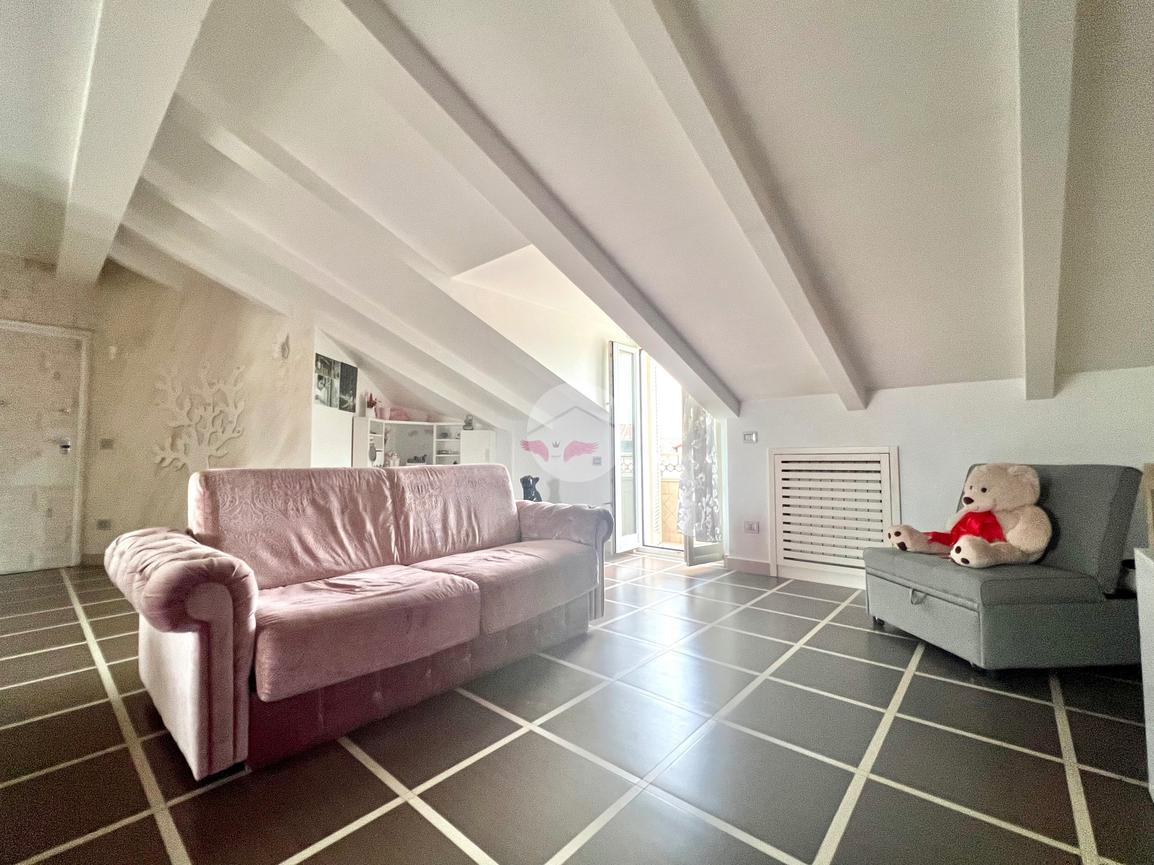 Appartamento in vendita a Mugnano Di Napoli