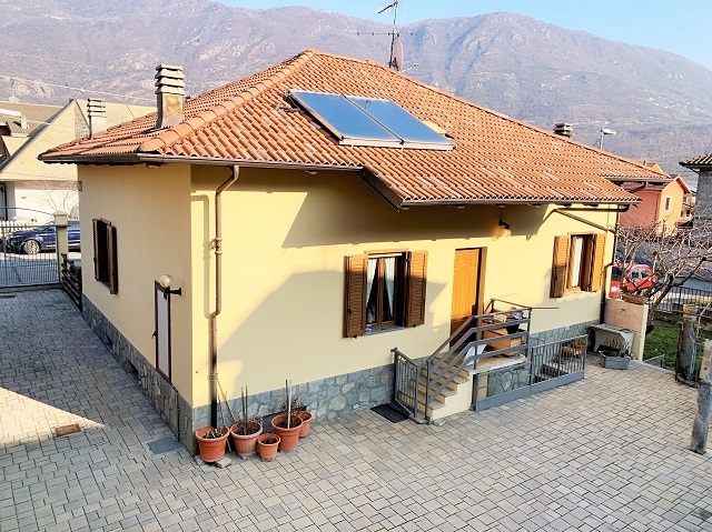 Villa in vendita a Villar Focchiardo